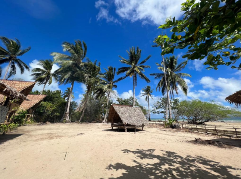 Traditional small hut in Palawan Philippines – GNS Housing